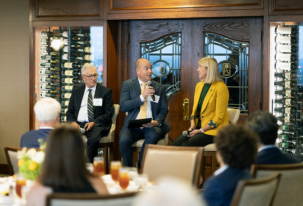 An Evening with Baylor Leaders: Honors College Hosts Dialogue in Dallas ...